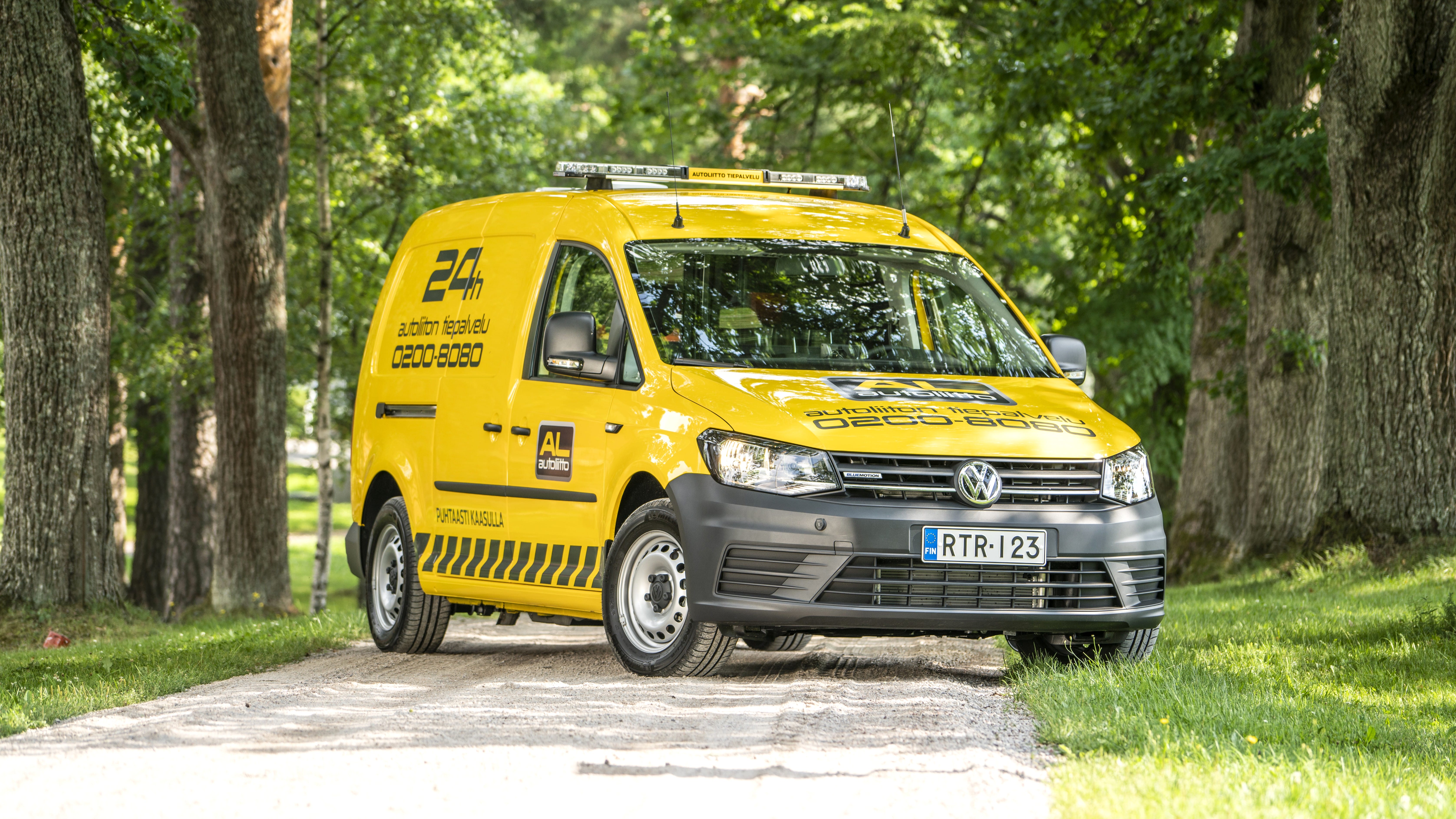 Avaimet auton sisällä - Autoliitto